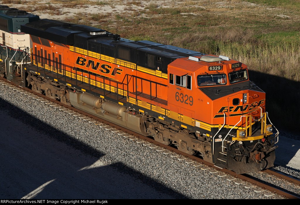 BNSF 6329
